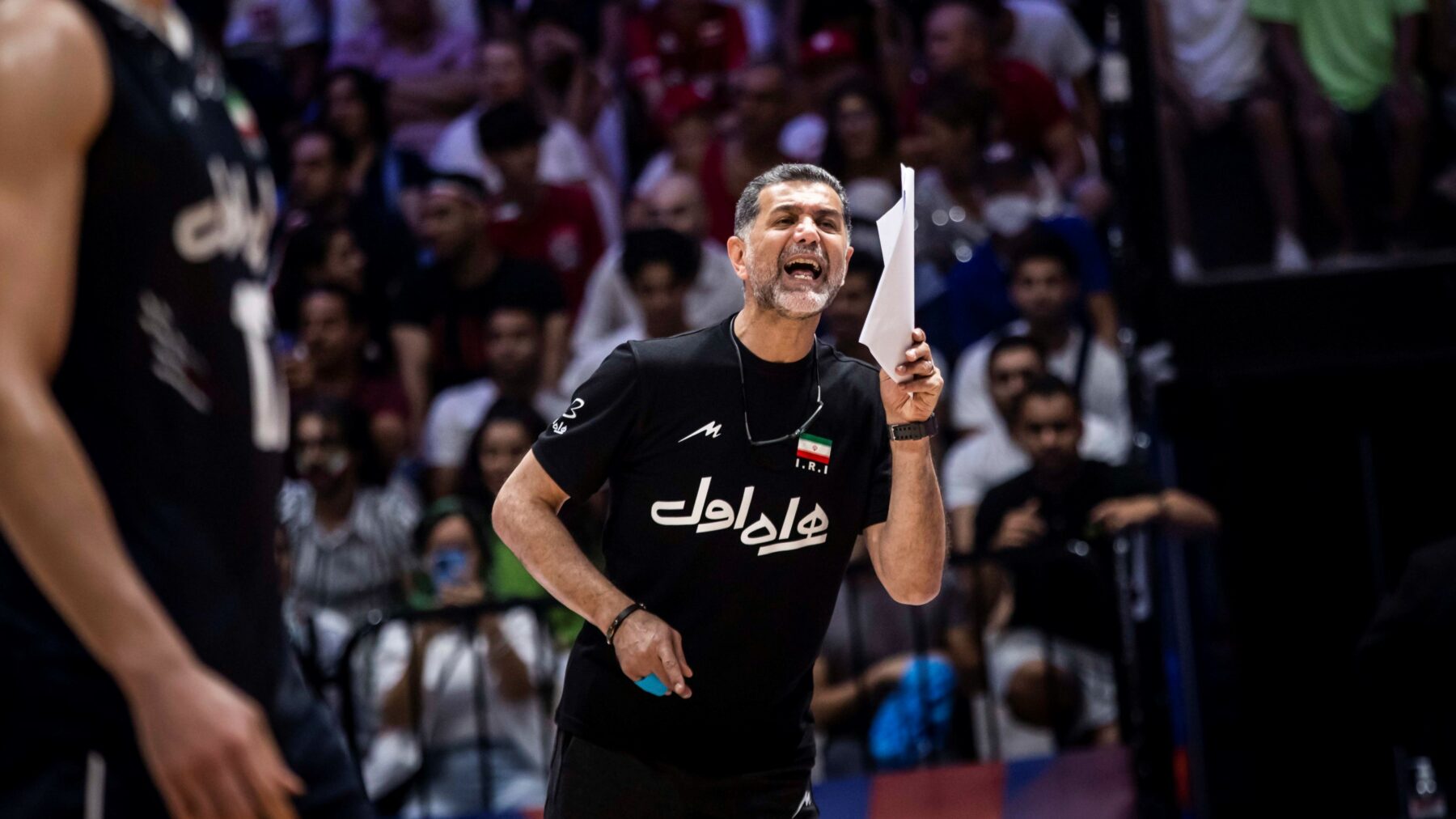 Pallavolo VNL M – Tarda ancora l’arrivo del visto, Behrouz Ataei torna ...